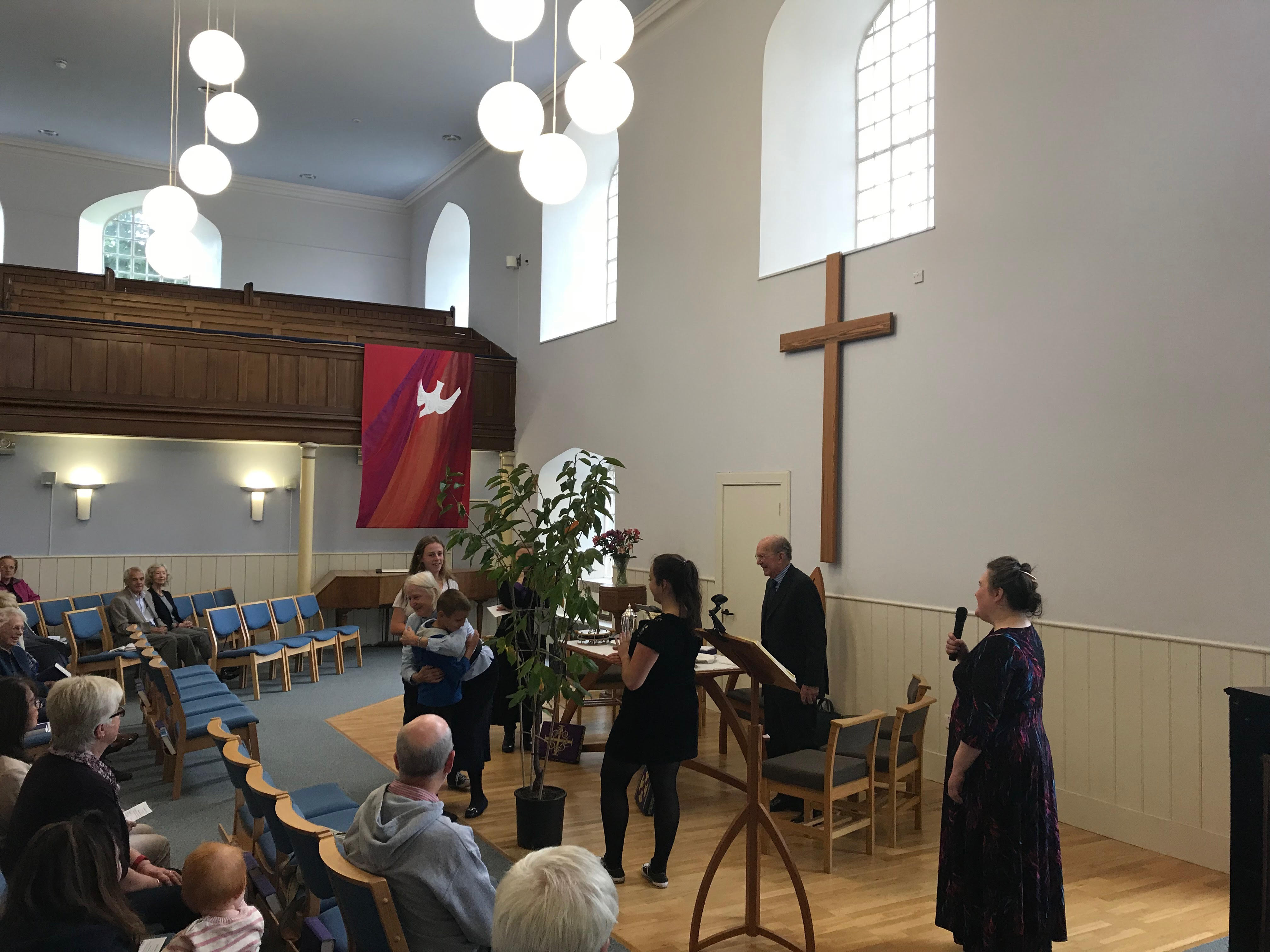 Congratulations to Archie and Lis Findlay | Canonbie United Parish Church